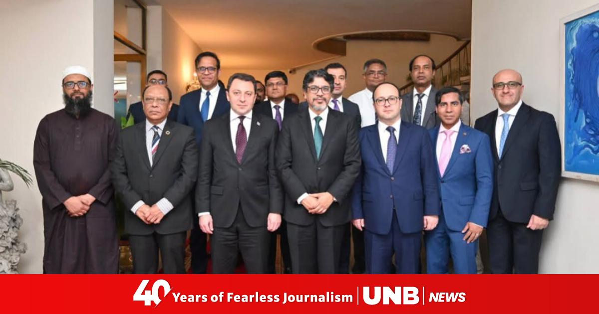 Bangladesh invites Azerbaijani investment, esp in renewable energy