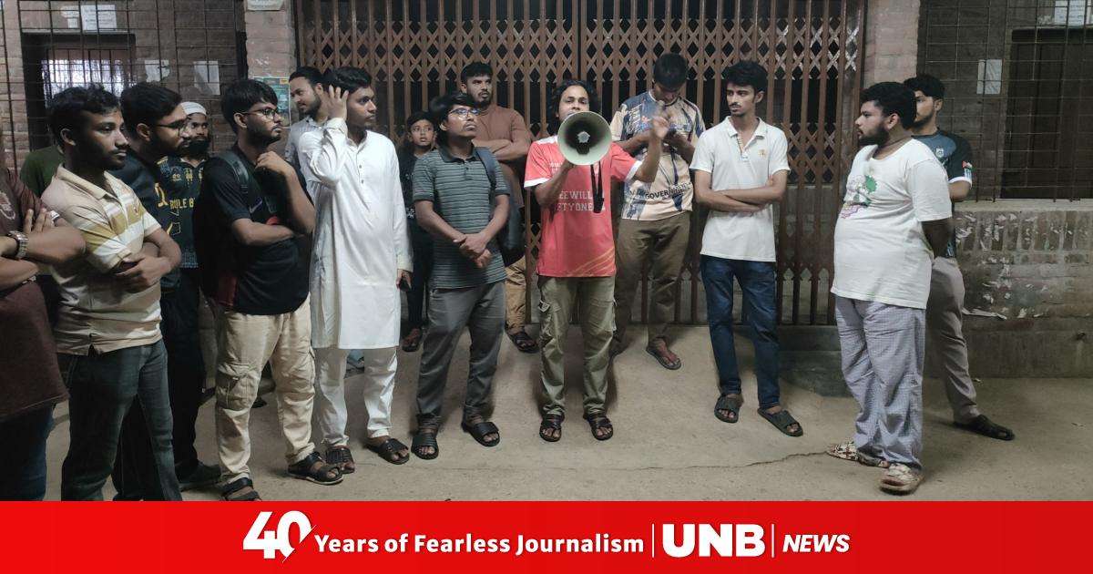 JU students lay siege to medical centre over peer’s death