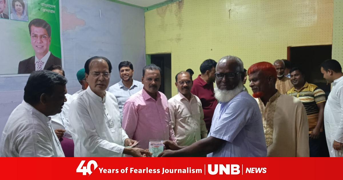 56 UP members from AL, JaPa join BNP in Lalmonirhat