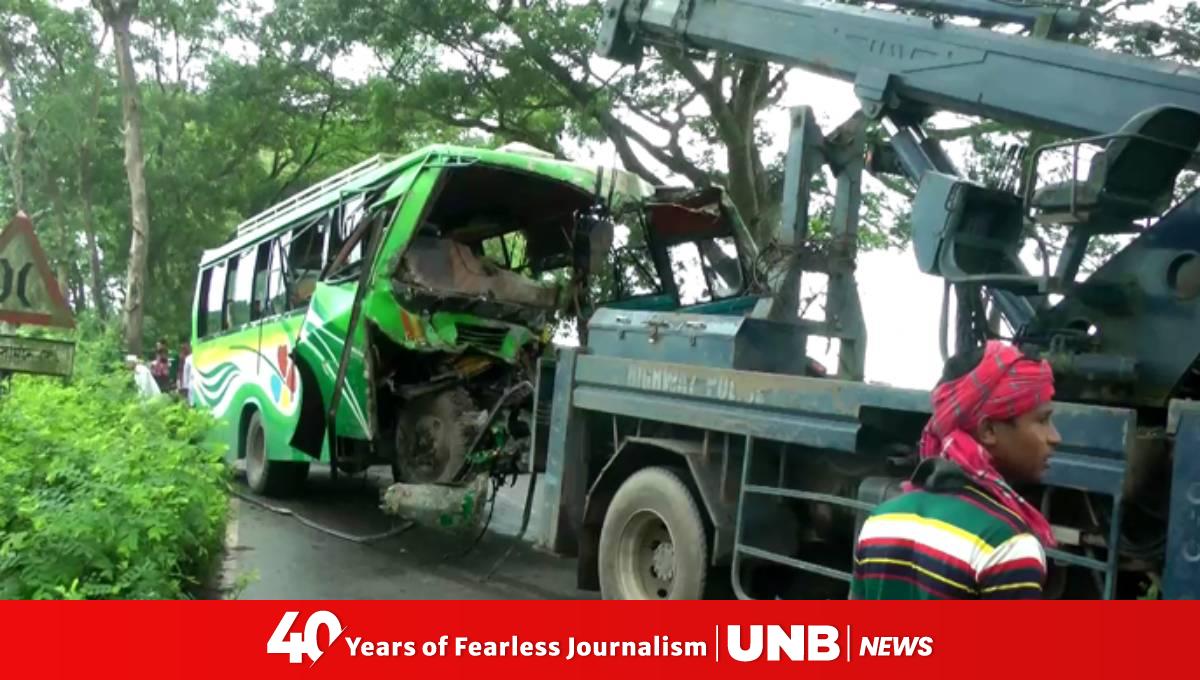 Roads remain perilous for passengers; 16 more killed in 4 dists
