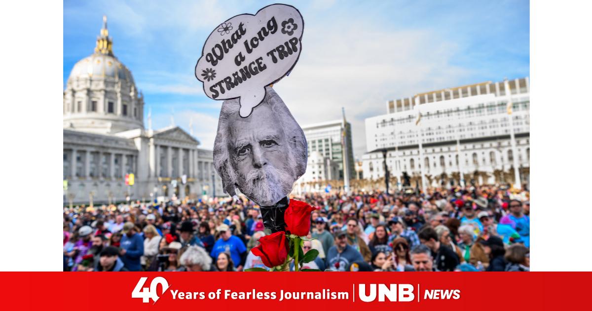 Fans celebrate Bob Weir’s legacy in San Francisco