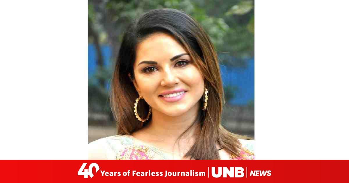 Bollywood actress Sunny Leone arrives in Dhaka - TittlePress
