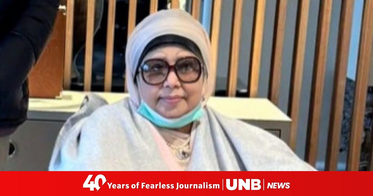 Khaleda Zia receives mutation papers of her Gulshan residence