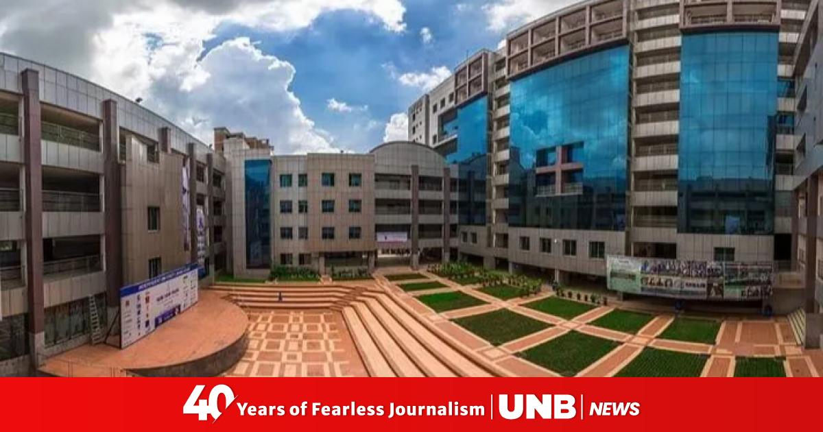 Why are there so many private universities in Dhaka?