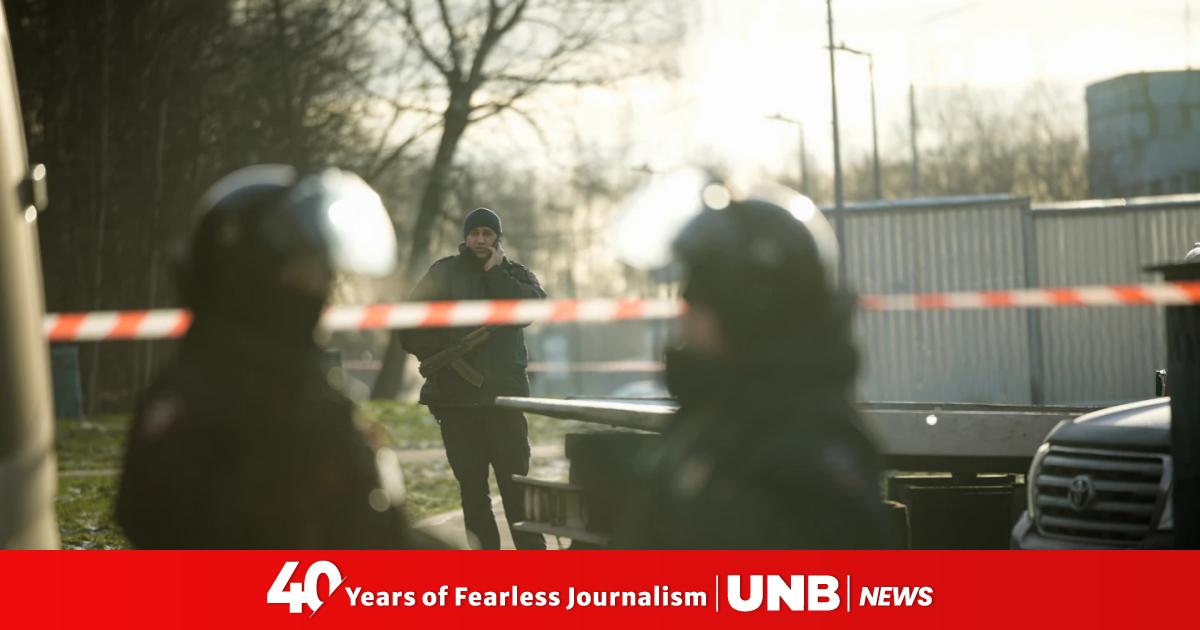 Moscow explosion kills 3, including 2 police officers